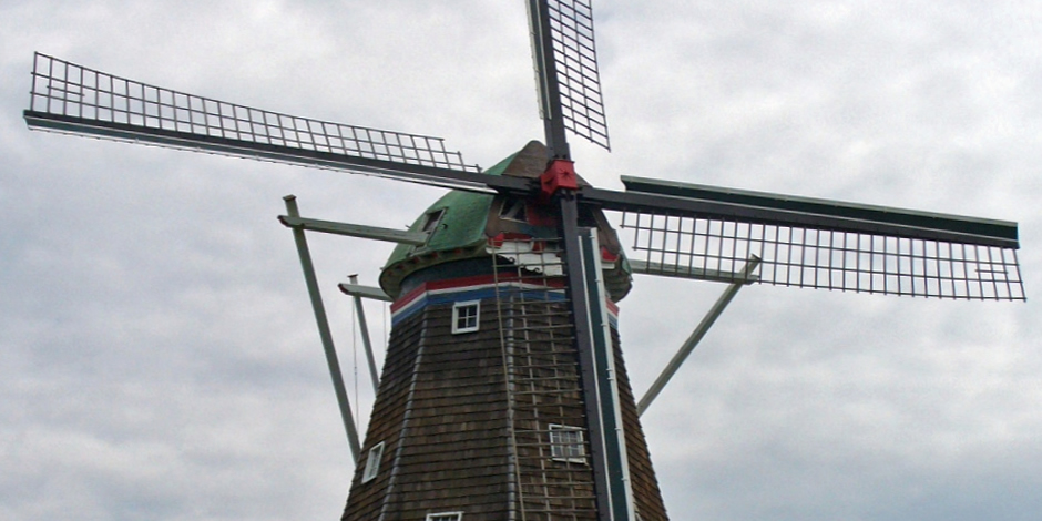 Michigan Dutch Windmill: Authentic Dutch Windmill in Michigan
